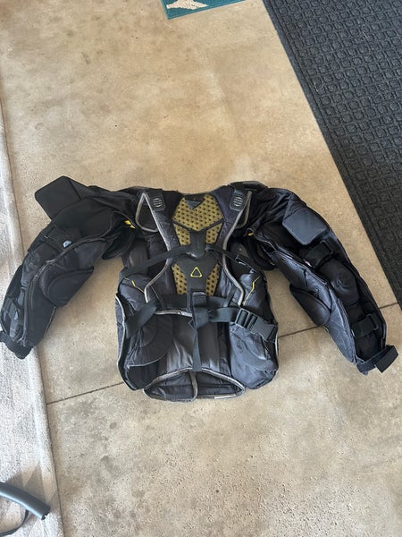 Bauer Mach Goalie Chest Protector | SidelineSwap | Buy and Sell on ...