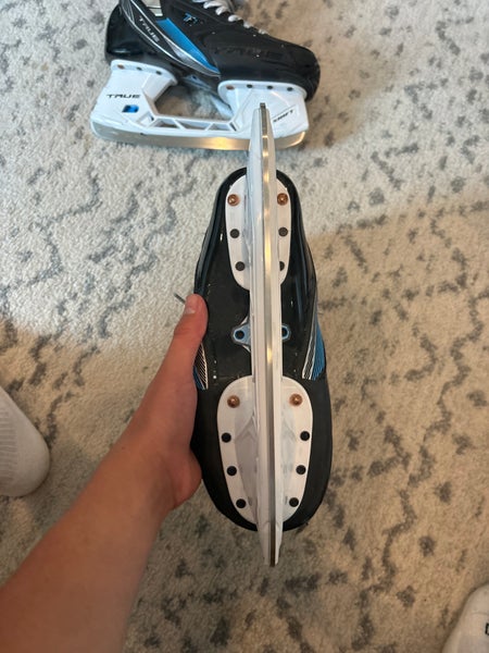 New Intermediate True Wide Width 7 TF7 Hockey Skates | SidelineSwap ...