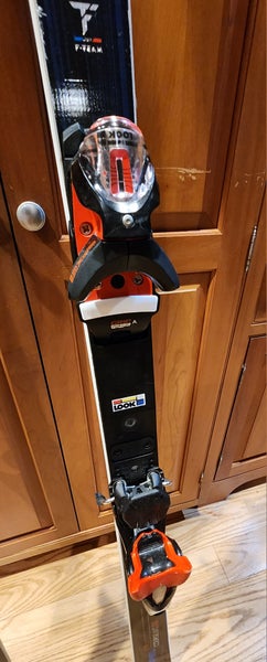 Barely Used 2024 Dynastar Men's Racing 175 cm Skis w bindings Max Din ...