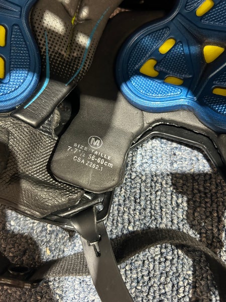 Used Medium Bauer Pro Stock Arizona Coyotes Re-Akt 150 Helmet ...