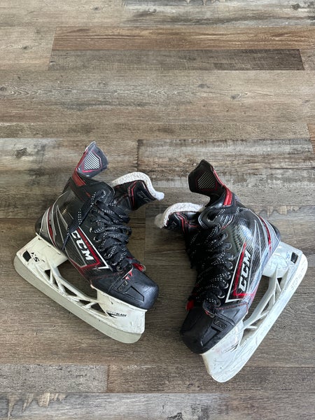 CCM FT490 Jetspeed | SidelineSwap | Buy and Sell on SidelineSwap
