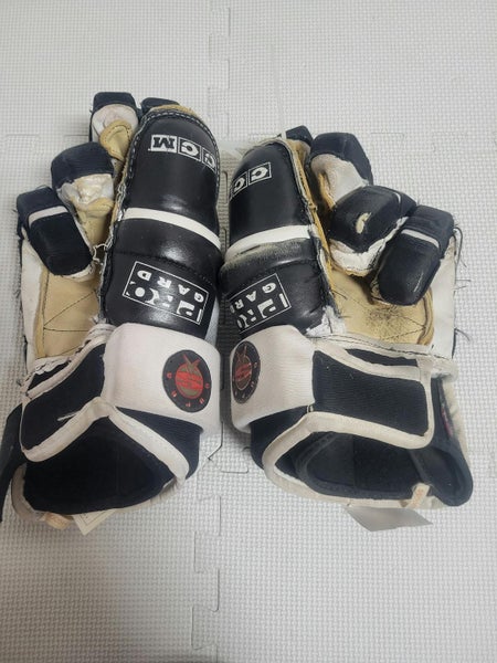 Used Ccm Supra 300 15" Hockey Gloves | SidelineSwap | Buy and Sell on ...