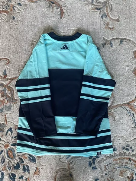 Seattle Kraken Adidas Reverse Retro Authentic Jersey Size 52 ...