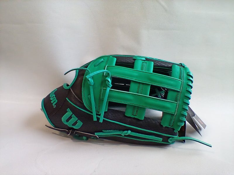 Wilson A2000 Ss Sp 14" | SidelineSwap | Buy and Sell on SidelineSwap