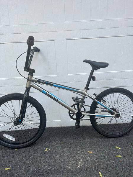 Used Unisex Haro 19.5" BMX Bike | SidelineSwap | Buy and Sell on ...