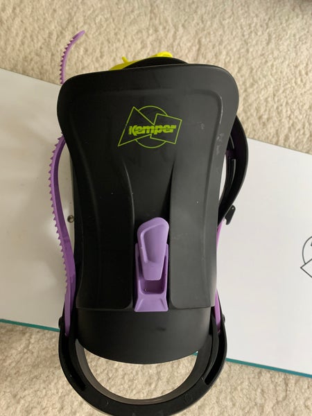 Used Kemper Flight Snowboard with Kemper bindings | SidelineSwap | Buy ...