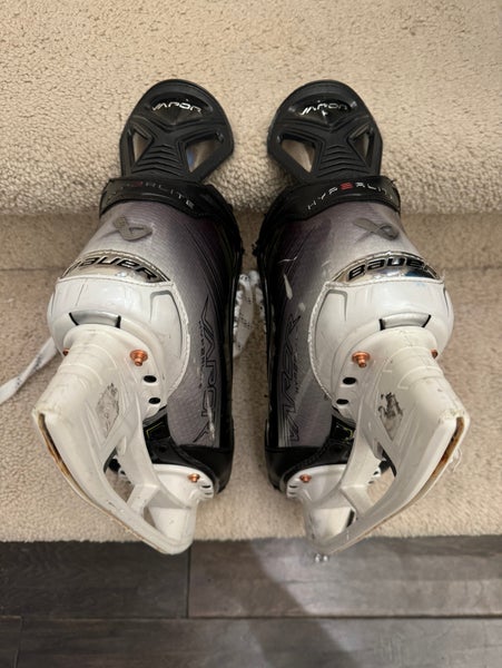 Bauer Hyperlite 2 Hockey Skates 6.5 Fit 2 | SidelineSwap | Buy and Sell ...