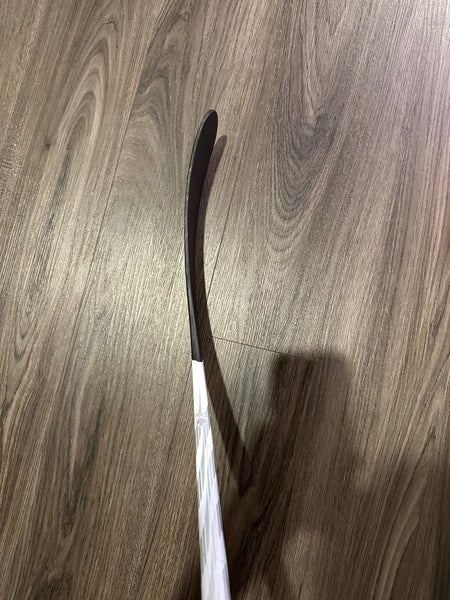 NEW | Zegras Curve | Senior CCM Left Hand Pro Stock RibCor Trigger 9 ...