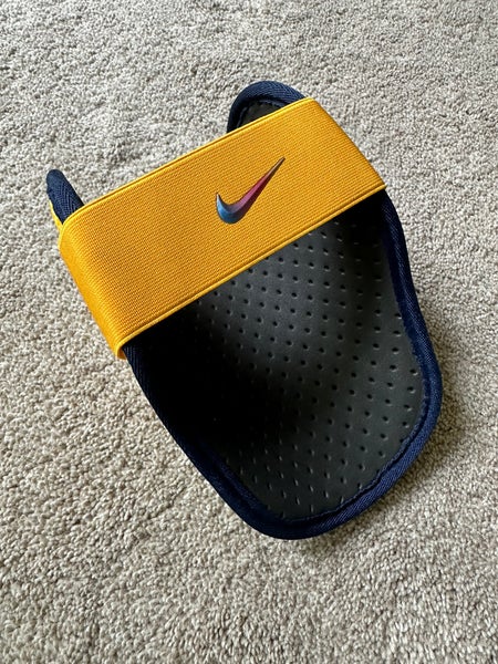 Baseball - Elbow guard Acuna Model | SidelineSwap | Buy and Sell on ...