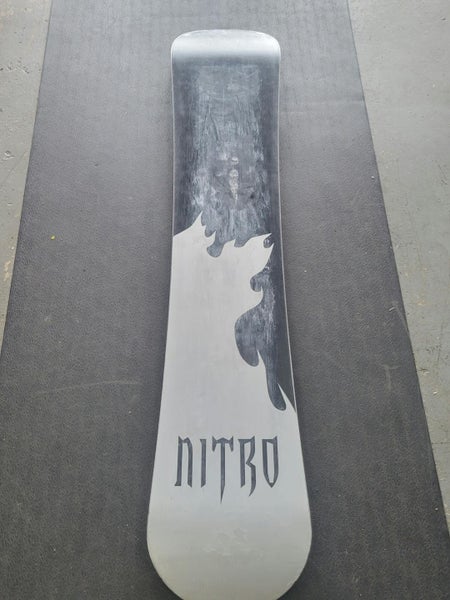 Used Nitro Shadow 162 Cm Men's Snowboards | SidelineSwap | Buy and Sell ...