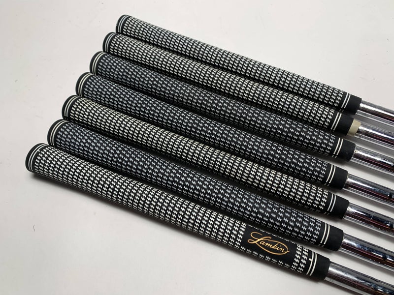 Titleist 690 CB Forged Iron Set 4-PW True Temper DG S400 Stiff RH +1/2 ...