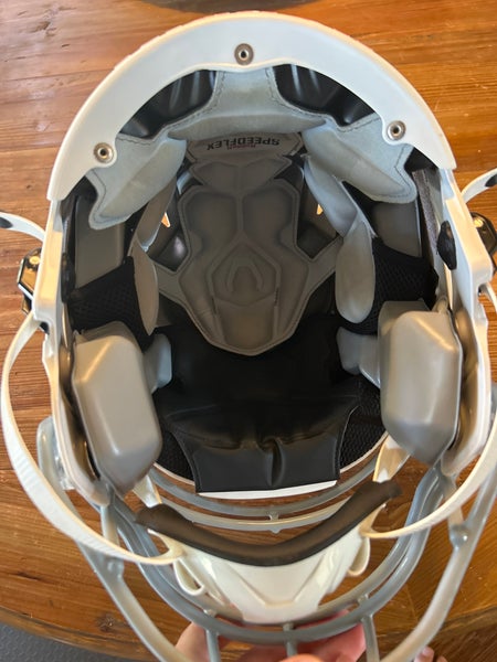 Riddell speedflex youth | SidelineSwap | Buy and Sell on SidelineSwap