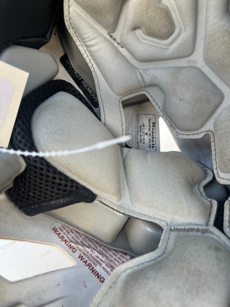 Used Youth Medium Riddell SpeedFlex Helmet Gold | SidelineSwap | Buy ...