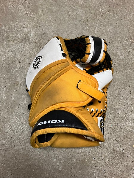 35" Koho 590 Goalie Leg Pads | SidelineSwap | Buy and Sell on SidelineSwap