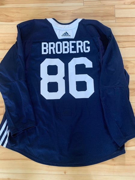 Edmonton Oilers Broberg Practice Jersey Mic | SidelineSwap | Buy and ...