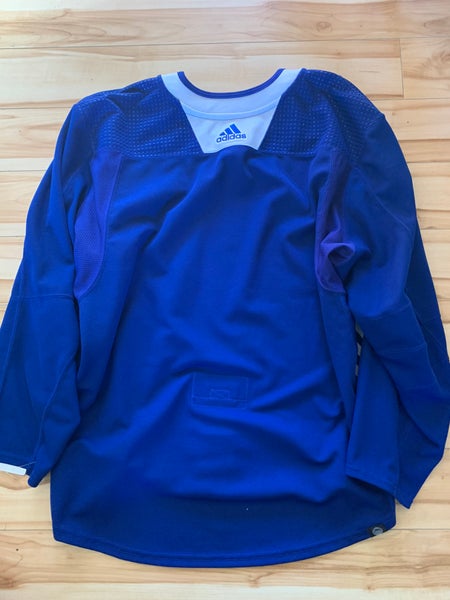 Edmonton Oilers Practice Jersey Mic | SidelineSwap | Buy and Sell on ...