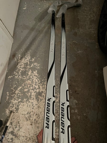 New 2 Pack 2x 70 Flex Left Handed P92 White Hyperlite 2 Hockey Sticks ...