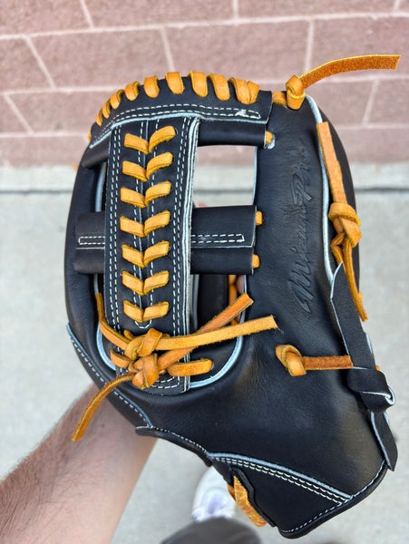 Mizuno Pro GMP 6000-R 11.75" Glove - New without tags | SidelineSwap ...