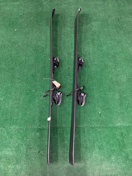 ROSSIGNOL NOVA 10ti 160 cm Skis + Look Xpress 11 Bindings ...