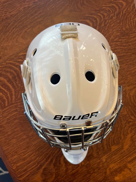 Used Senior Bauer 930 Goalie Mask | SidelineSwap | Buy and Sell on ...