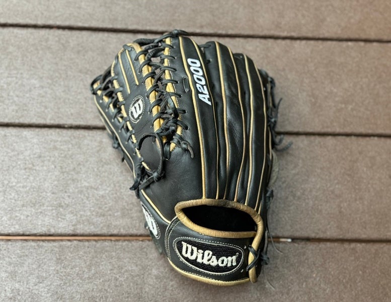 Left handed baseball glove | SidelineSwap | Buy and Sell on SidelineSwap