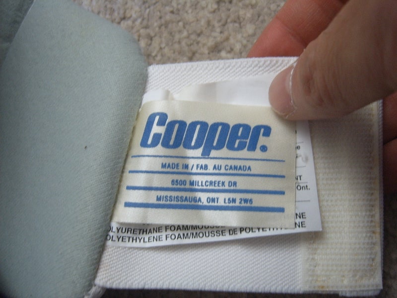 Hockey Shoulder/Elbow Pad Set-Vintage Rare Cooper Techniflex 750 Hockey ...