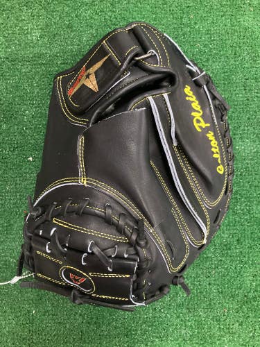 Baseball Gloves & Mitts | New and Used on SidelineSwap