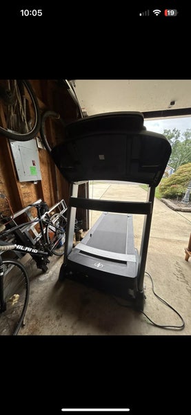 NordicTrack Commercial treadmill 2019 1750 Run Flex | SidelineSwap ...