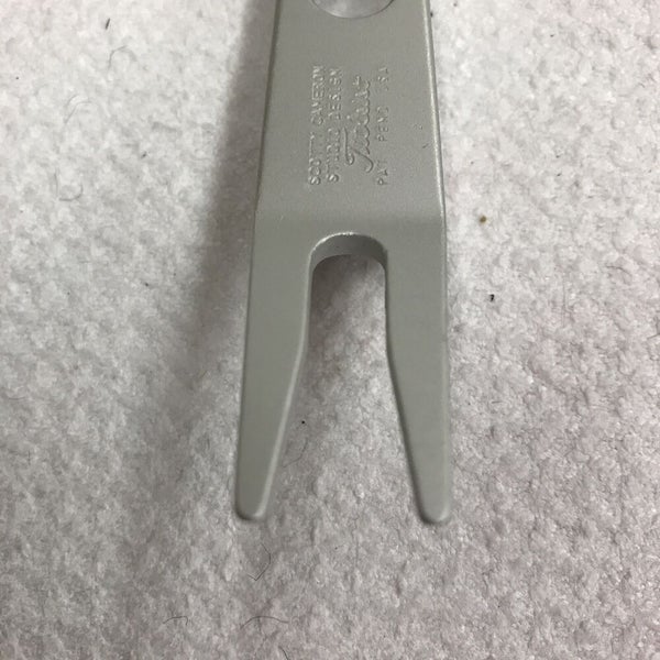 Scotty Cameron Original Divot Tool - Silver / Red dot - Titleist Studio ...