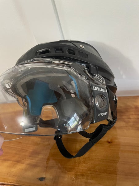 Hockey helmet and Bauer HDO Deluxe visor | SidelineSwap | Buy and Sell ...