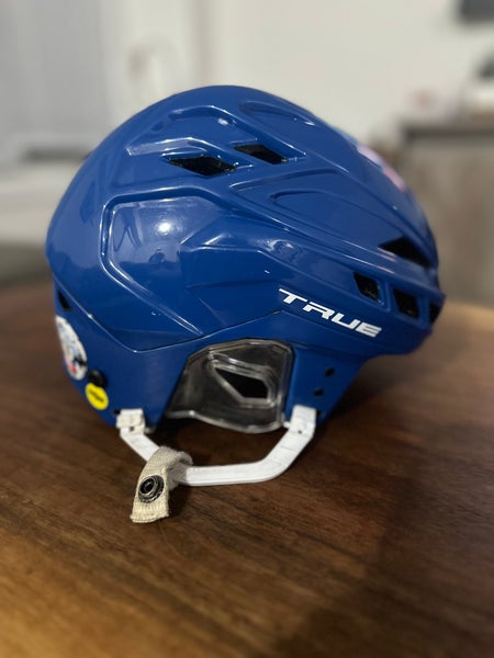 Used Small True Helmet | SidelineSwap | Buy and Sell on SidelineSwap