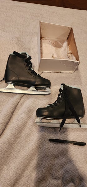 Beginner Double Blade Skates | SidelineSwap | Buy and Sell on SidelineSwap