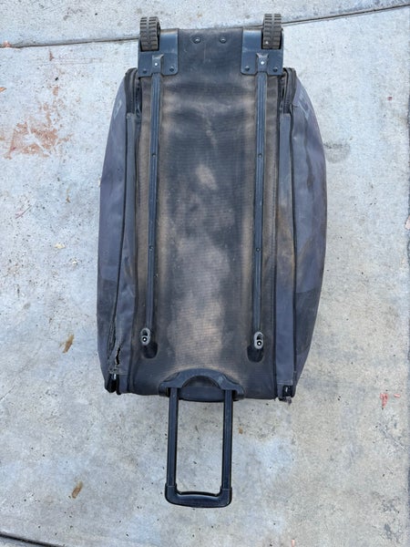 Used Bownet THE COMMANDER CATCHER'S BAG | SidelineSwap | Buy and Sell ...