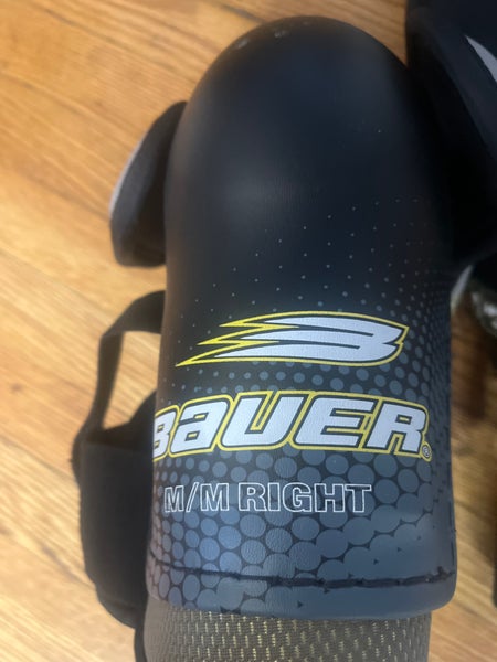 New With Tags Senior Bauer Supreme 5000 Elbow Pads | SidelineSwap | Buy ...