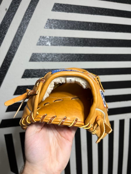 Leatherhead 11.5 single post baseball glove | SidelineSwap | Buy and ...