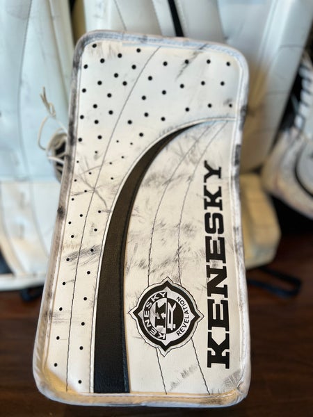 Kenesky - Custom set of tribute Koho Revolutions Goalie Pads ...