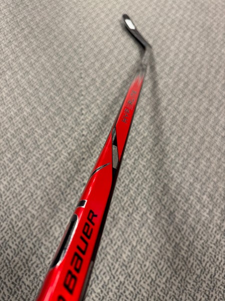 Bauer Red Vapor Hyperlite 2 40 flex P28 curve left hand stick ...