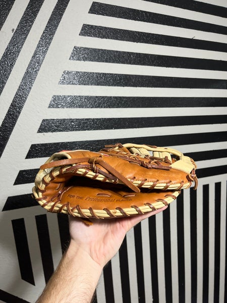 Rawlings GG Elite 13” first base mitt baseball glove | SidelineSwap | Buy and Sell on SidelineSwap