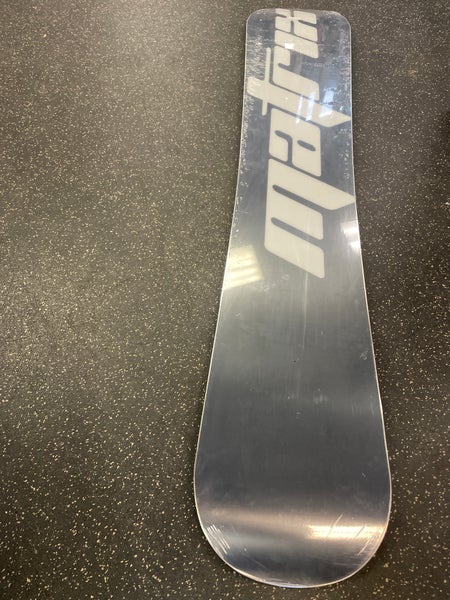Without Bindings (New) Snowboard Matrix | SidelineSwap | Buy and Sell ...