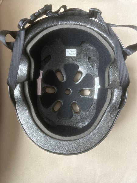 Bike Helmet PRYME 8 V2 (Used) | SidelineSwap | Buy and Sell on SidelineSwap