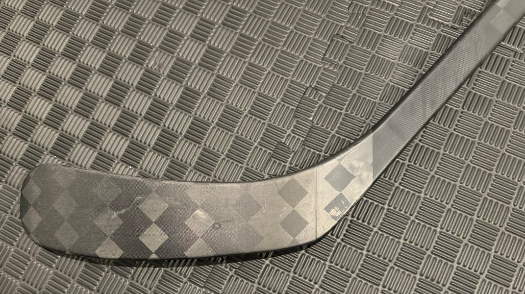 Pro Stock CCM Ribcor Trigger 9 Pro Zegras Curve Lefty 75 Flex ...