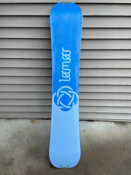 Lamar Snowboard Women | SidelineSwap | Buy and Sell on SidelineSwap