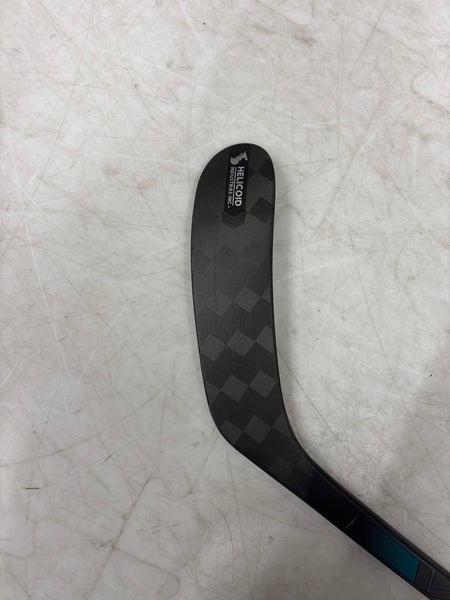 CCM VISION - Left Handed Intermediate 65 Flex P28 | SidelineSwap | Buy ...