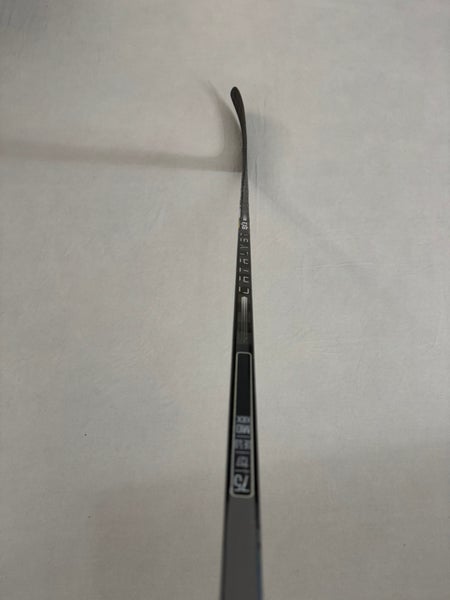 New Senior True Catalyst 9X3 Right Handed Hockey Stick 75 Flex T27 ...