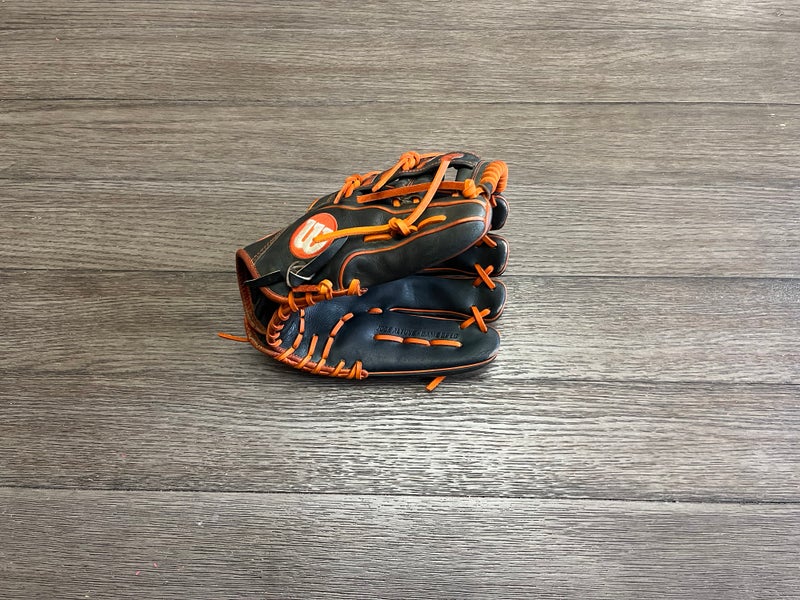 Wilson A2000 JA27 11.5” Single Post Web | SidelineSwap | Buy and Sell ...
