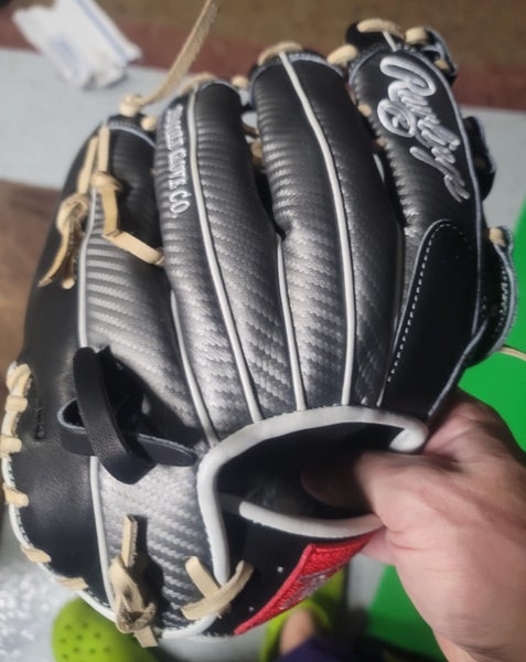 Rawlings 12.75" Heart of the Hide | SidelineSwap | Buy and Sell on ...
