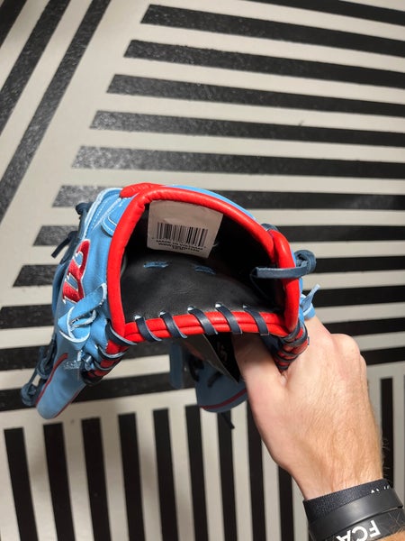 Unreleased Wilson a2000 1750 12.5 lefty baseball glove | SidelineSwap ...