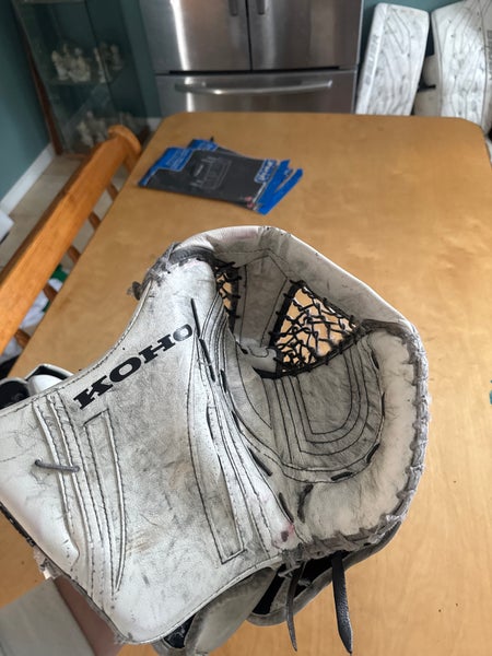 KOHO Glove and Blocker Set | SidelineSwap | Buy and Sell on SidelineSwap