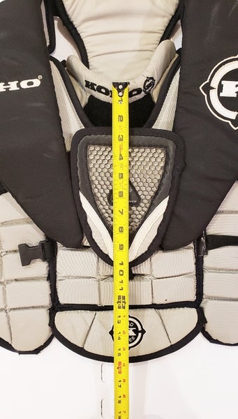 Used 31" Koho 590 INT Intermediate Goalie Leg Pads | SidelineSwap | Buy ...