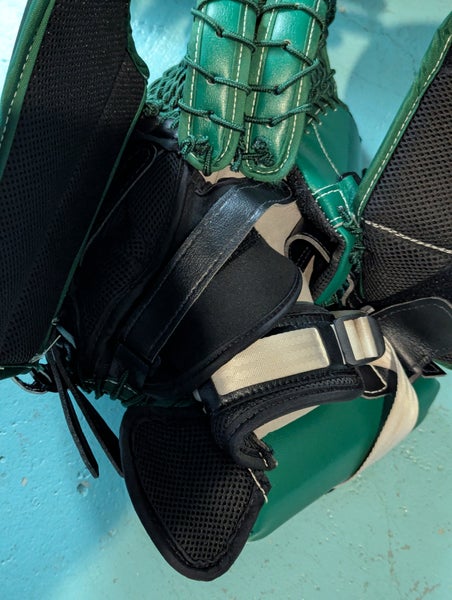 Battram goalie full set | SidelineSwap | Buy and Sell on SidelineSwap